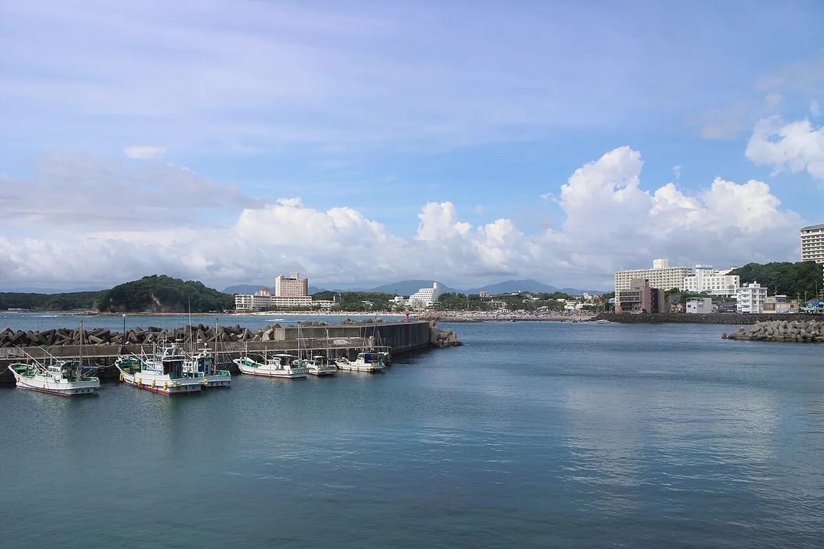 Shirahama Itinerary: 1-2 Days (2026) | Japan Activity